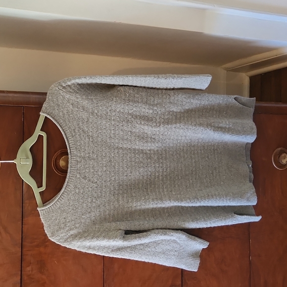 Club Monaco | Sweaters | 0 Cashmere Club Monaco Sweater | Poshmark
